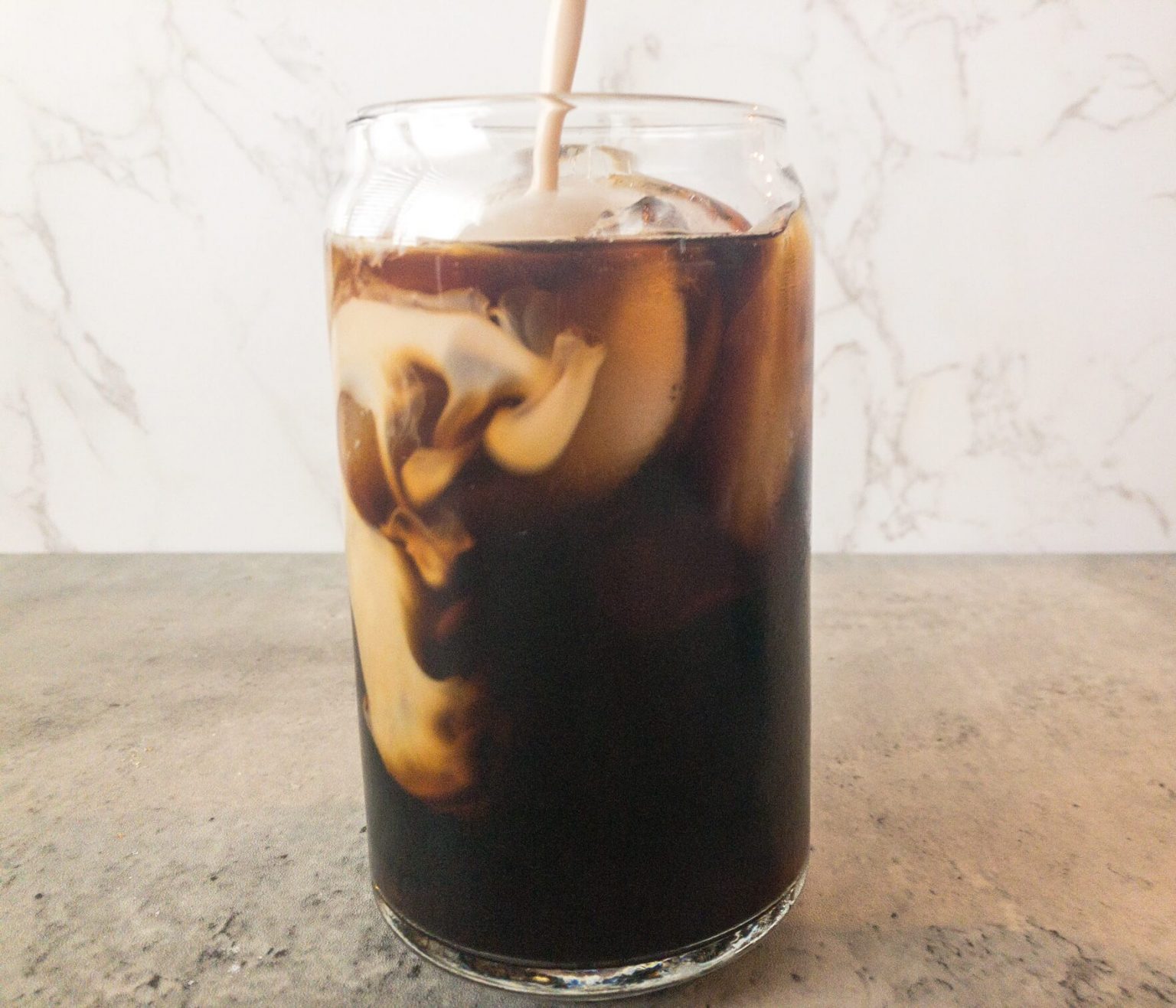 Delicious Sweet Cinnamon Iced Coffee at Home – A Starbucks Iced ...